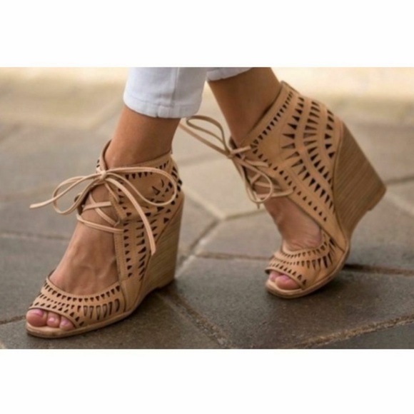 Jeffrey Campbell | Shoes | Jeffrey Campbell Cutout Heels Rodillo Beige ...